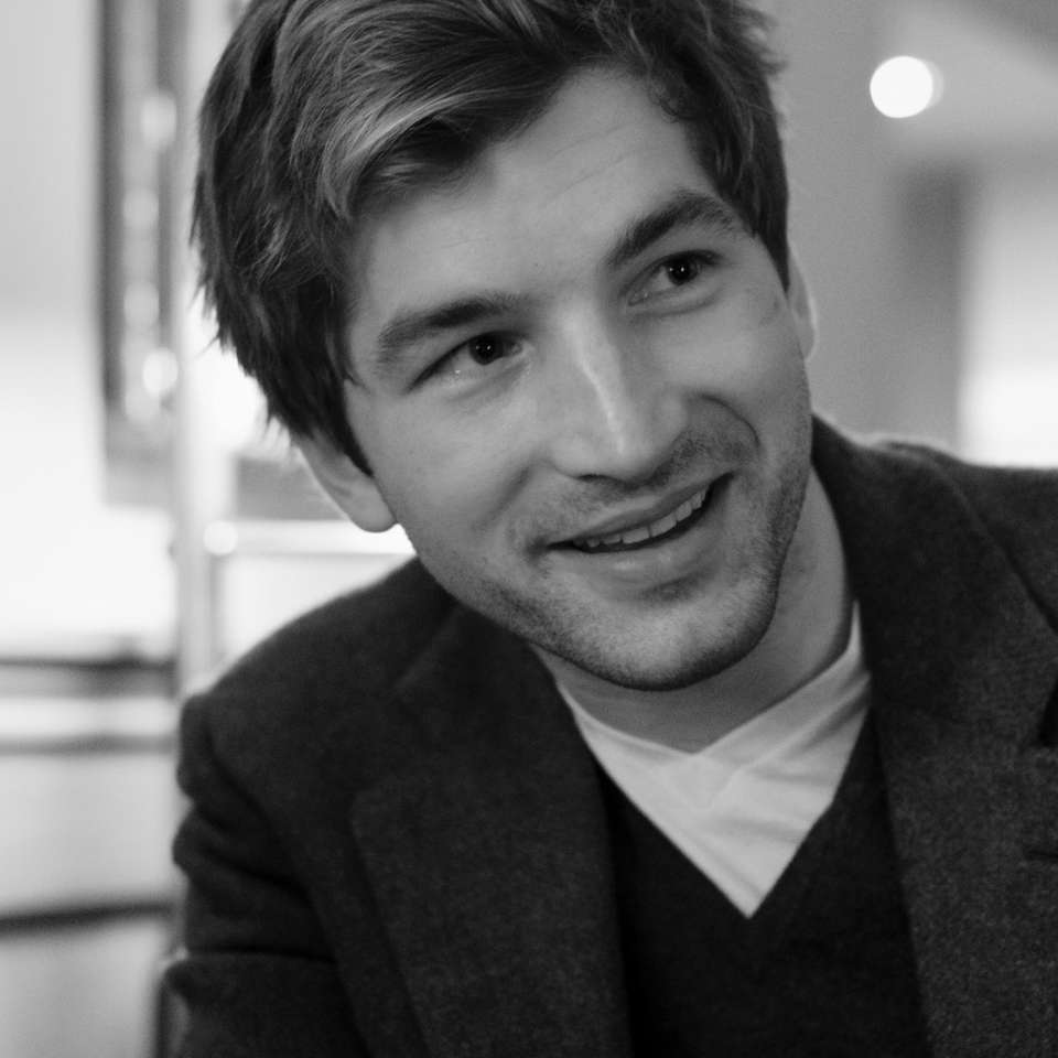 Ferdinand Salis — A photo by Maykel Loomans at Nottingham, England — Shoeboxᵅ