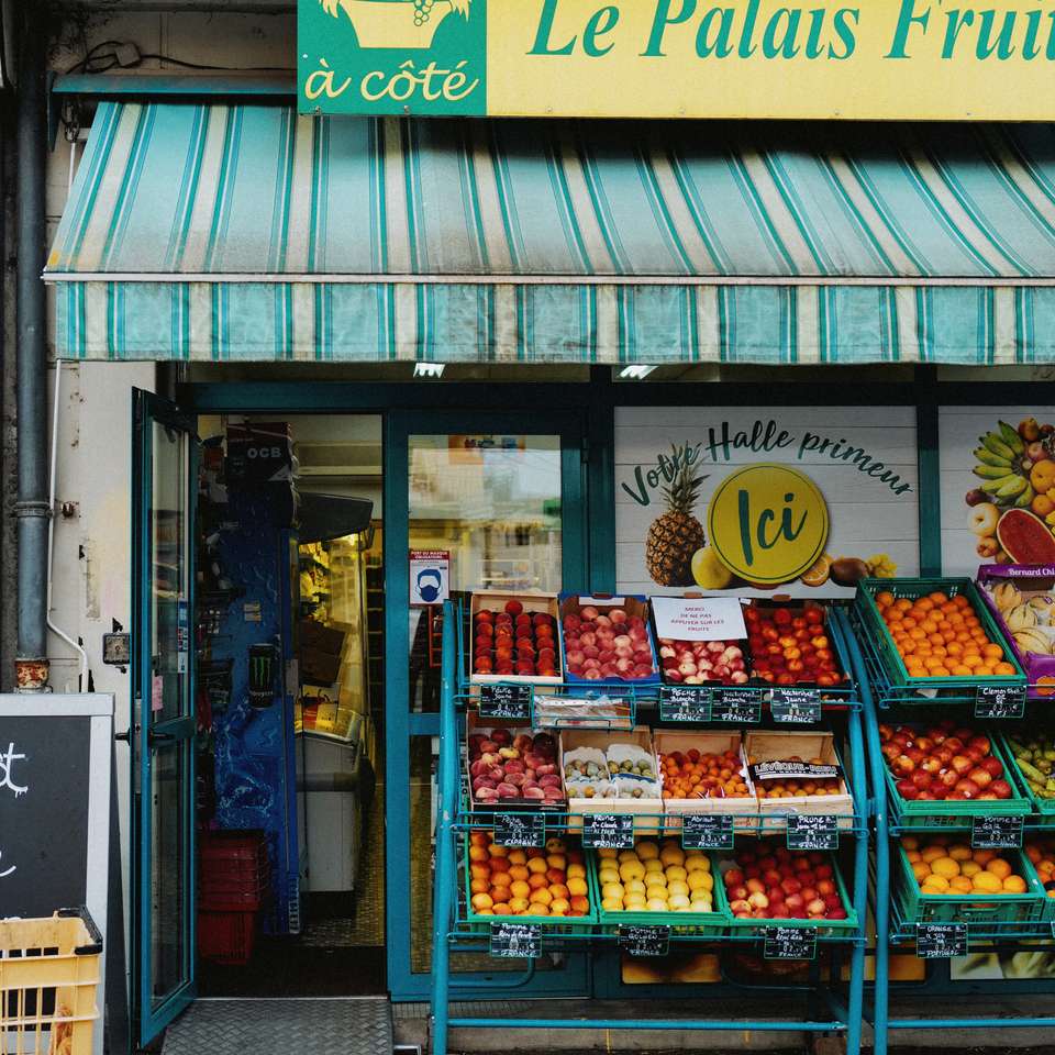 Photo by Arjun Mahanti — Shoeboxᵅ